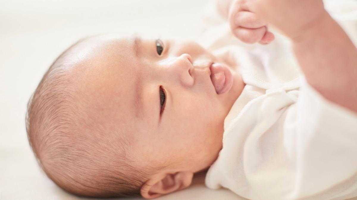 Infant Oral Thrush: Signs, Causes & Treatment Tips